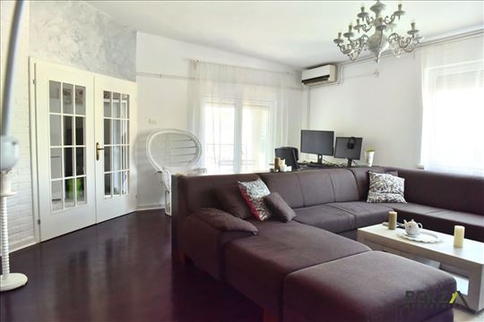 Prodaja stanova Novi Sad centar | Halo oglasi