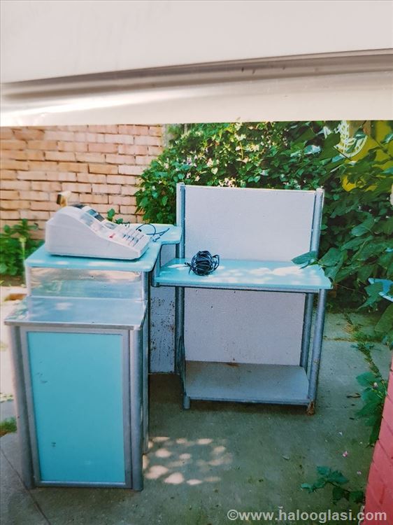 Pult i police za prodavnicu | Halo Oglasi