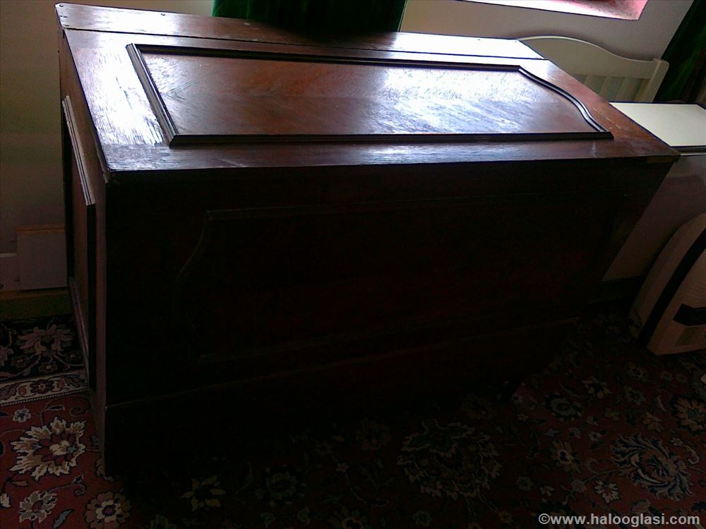 Stari stilski sanduk sa poklopcem | Halo Oglasi