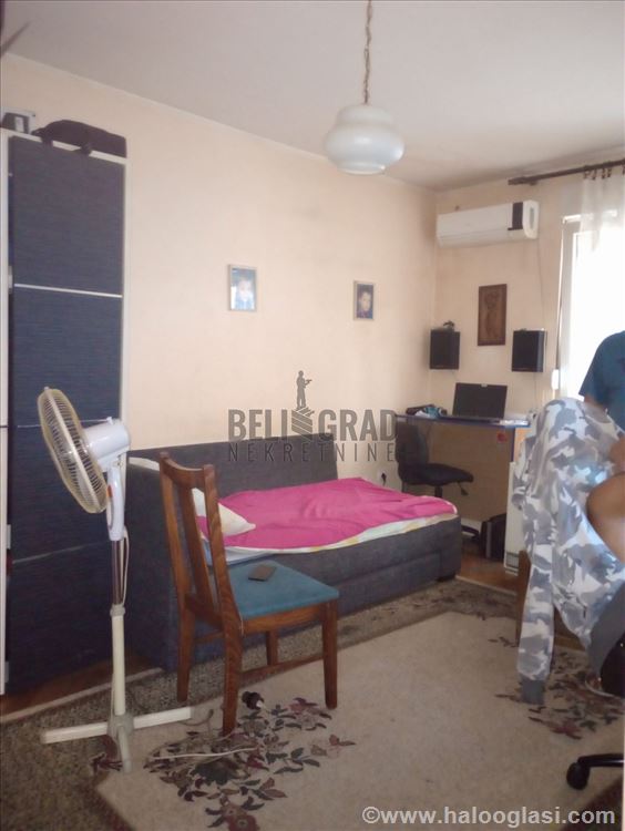 Karaburama, Husinskih rudara, 63m2 | Halo Oglasi