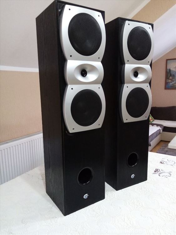 CAT MBC 300 + Kenwood KRF-A 4020 Stereo 2x 100wati | Halo Oglasi