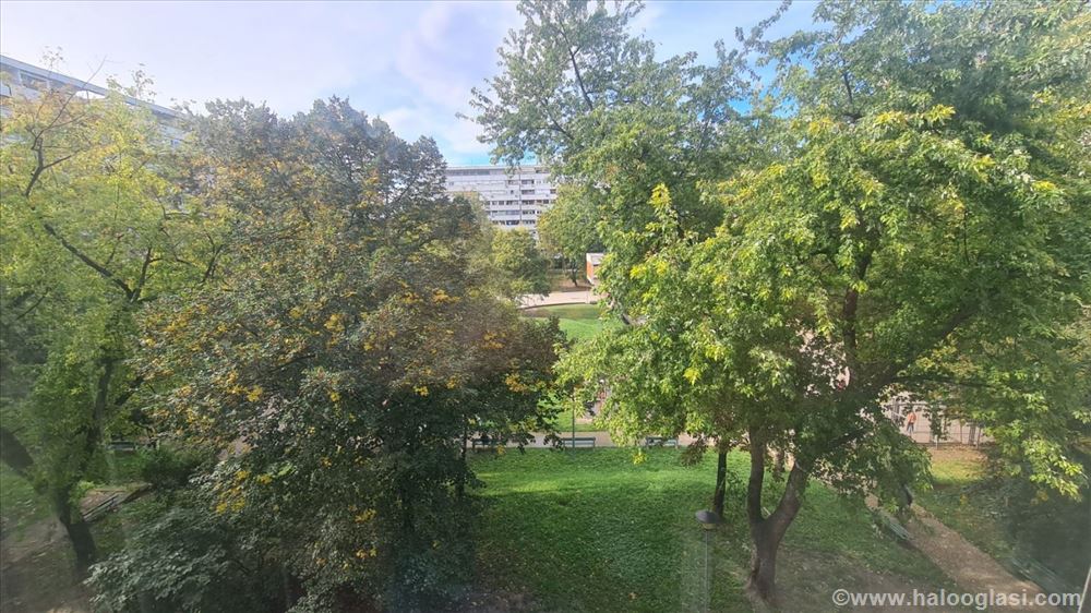 Blok 38,kod vrtića,2.0,65m2,lođa,3/8,namešten | Halo Oglasi