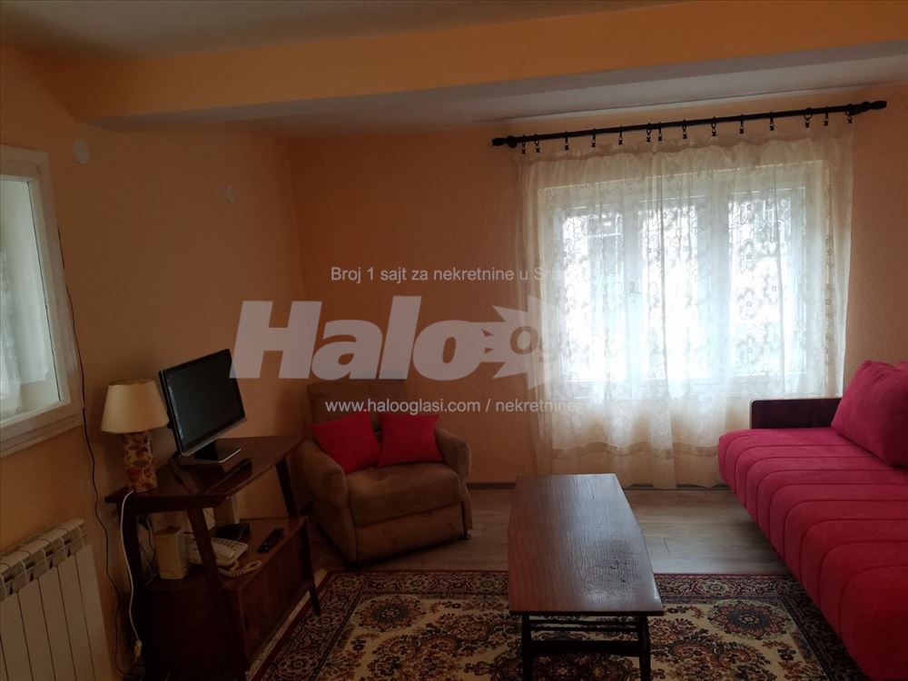 Djeram-garsonjera bez režijskih troškova | Halo Oglasi