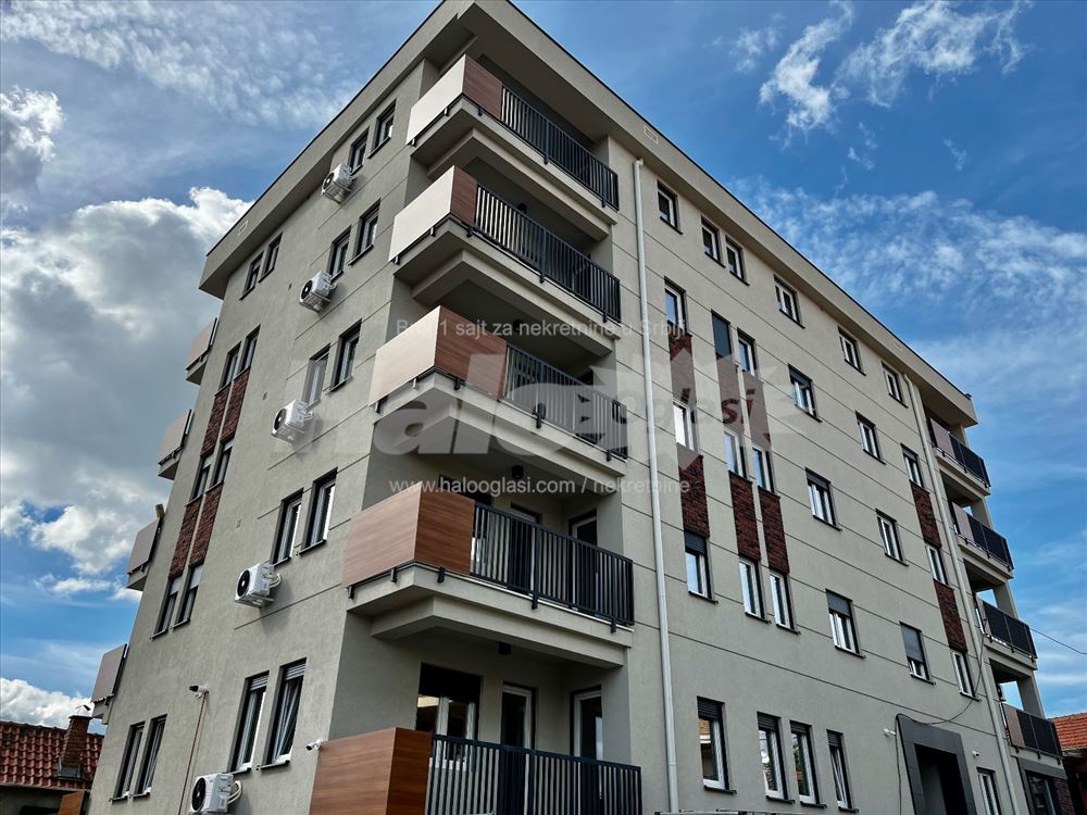 Prodaja stana | Halo Oglasi