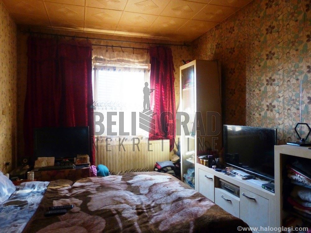 Stepojevac, Sedmog oktobra | Halo Oglasi