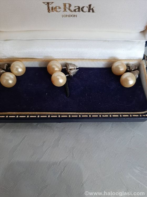 Biserne minđuše (za bušne uši) | Halo Oglasi