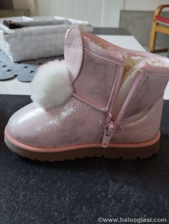Čizmice za devojčice zeka, novo | Halo Oglasi