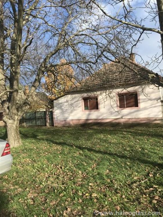 Sakule kuća na prodaju | Halo Oglasi