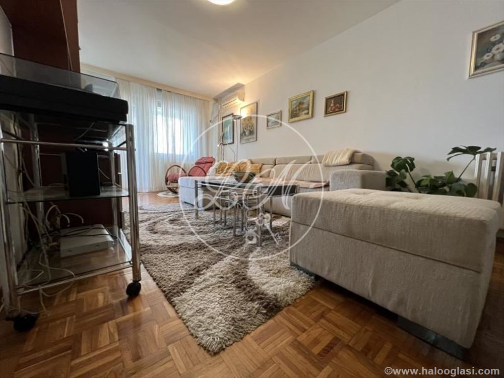 Blok 44, Gandijeva ID#1048 | Halo Oglasi