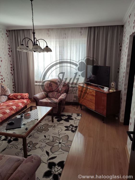 Na prodaju kuća | Halo Oglasi