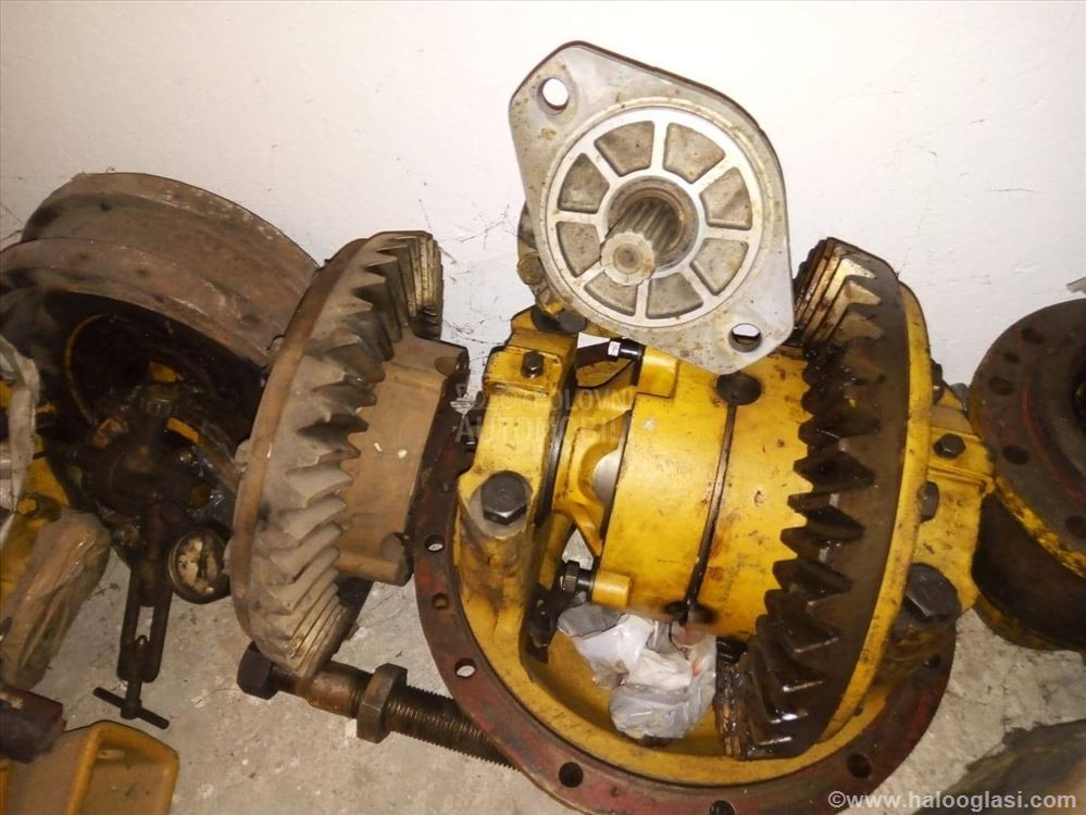 Caterpillar polovni i novi delovi | Halo Oglasi