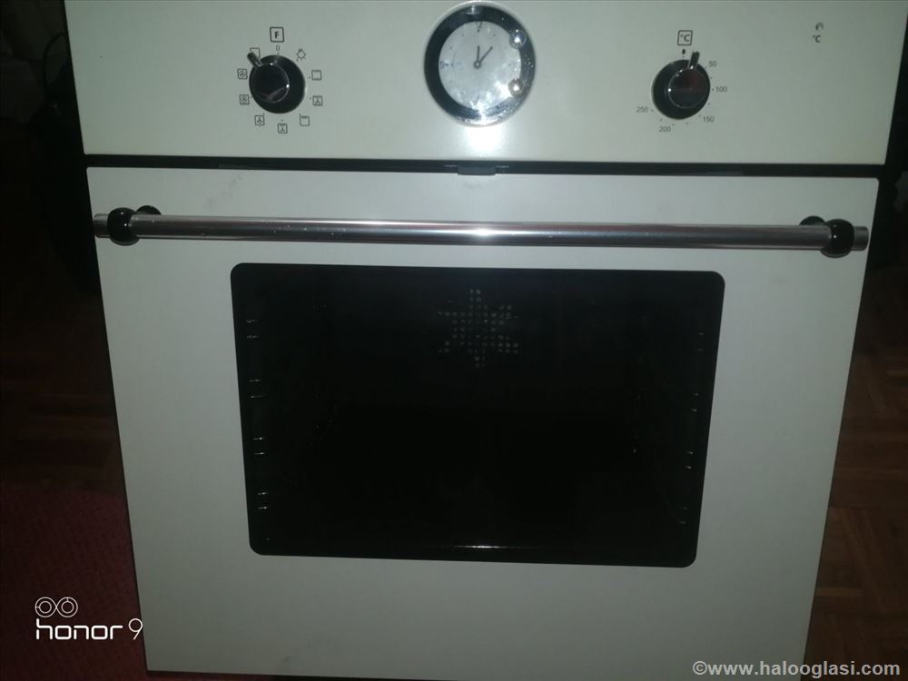 RETRO ugradna rerna | Halo Oglasi