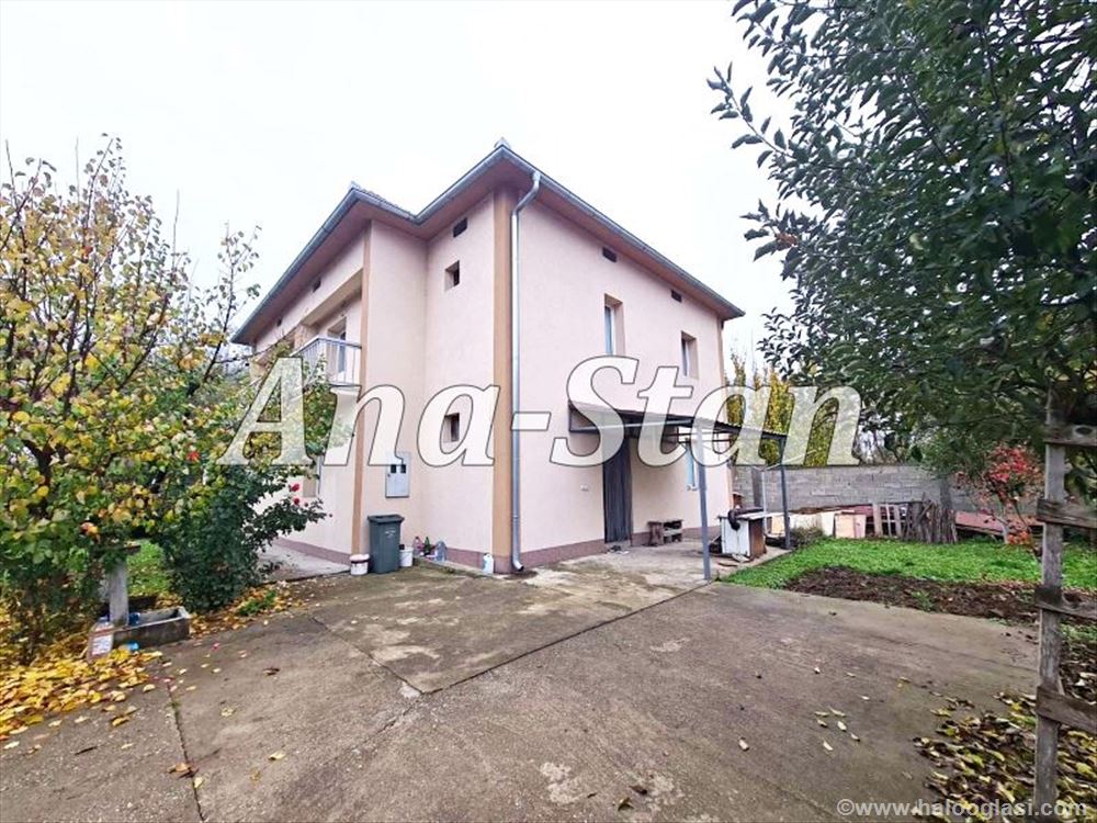 Leštane, Kružni put, porodična kuća 230m2 | Halo Oglasi