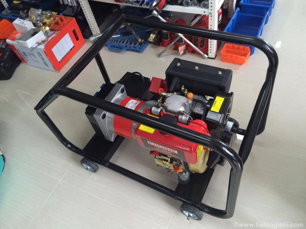 Lombardini dizel agregat 4.2kw monofaz na potez | Halo Oglasi