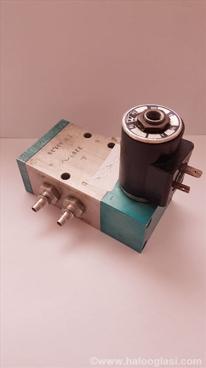 Elektromagnetni razvodnik Teleoptik 3/2 | Halo Oglasi