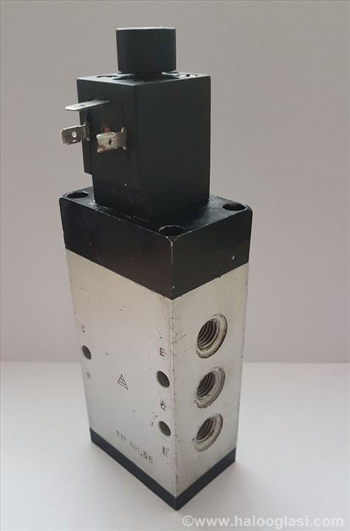 Elektromagnetni razvodnik Teleoptik 5/2 | Halo Oglasi