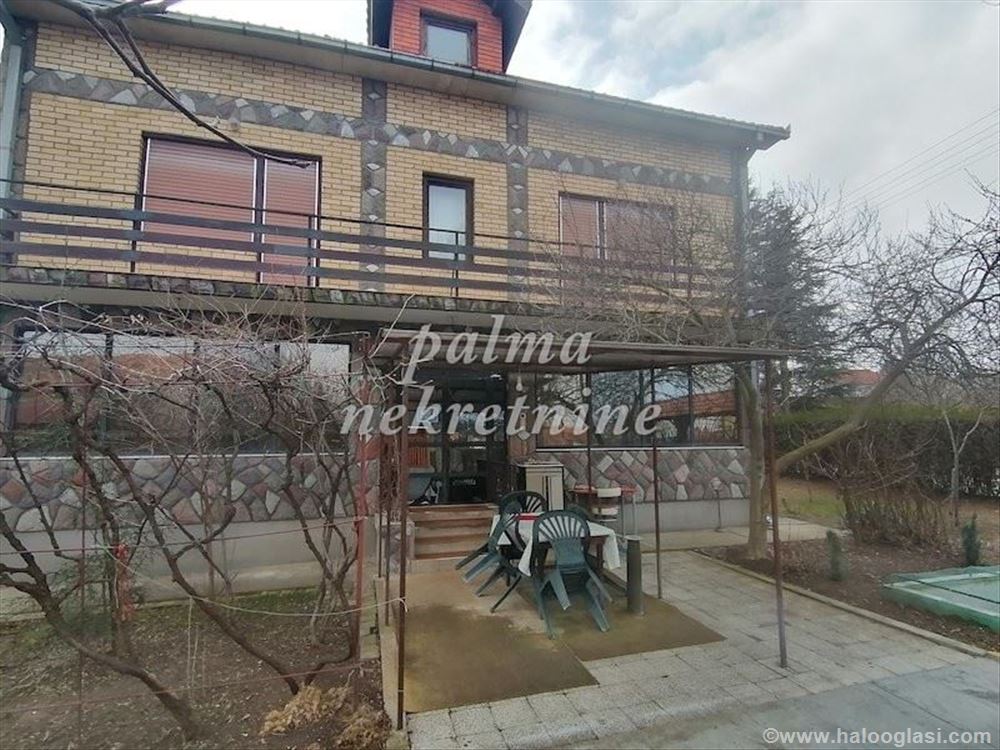 Kragujevac, Šumarice, Kuća, 6.0, 334,00m2 | Halo Oglasi