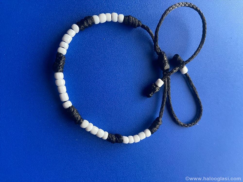 Narukvice od makrame konca | Halo Oglasi