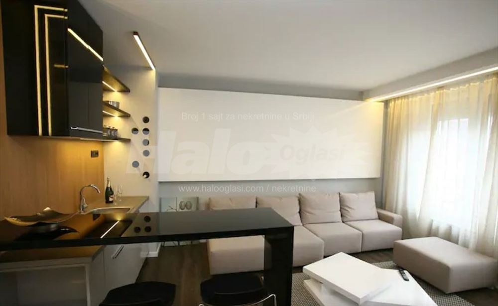 Izdajem stan kod Arene (Blok 29)-Novogradnja | Halo Oglasi