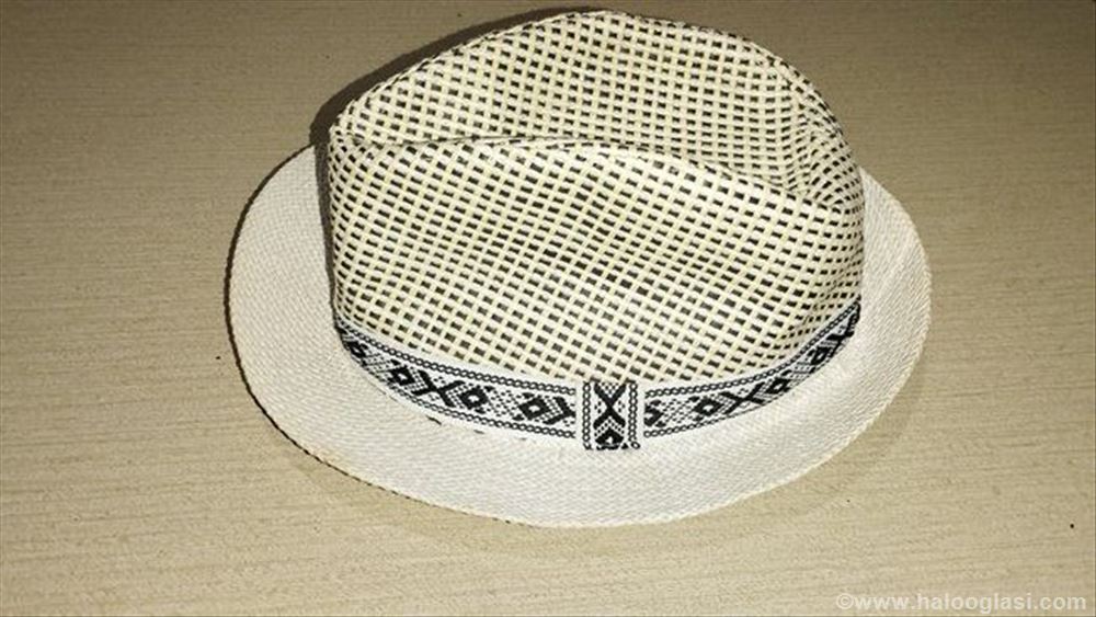 Beli šešir veličina 57 | Halo Oglasi