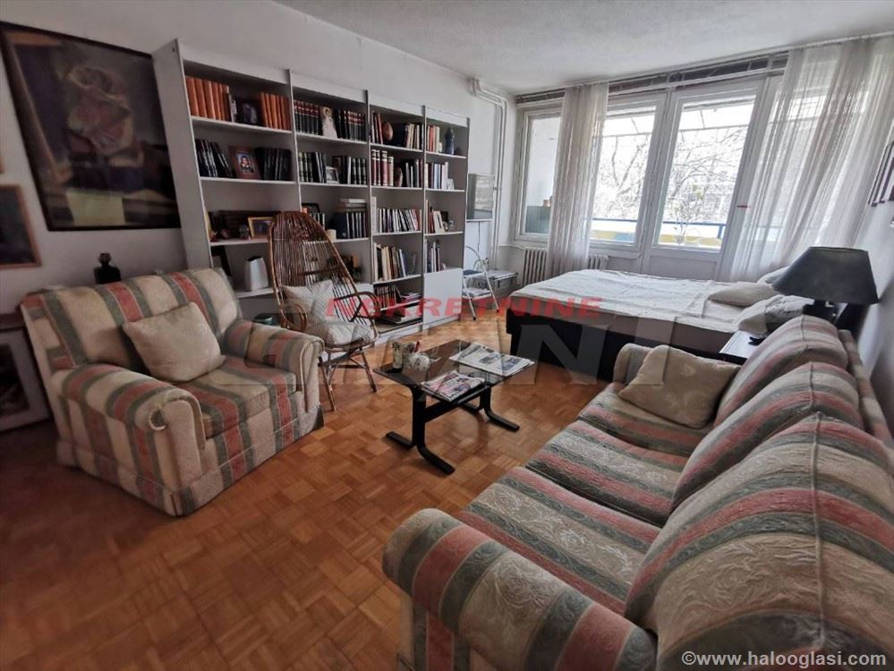 Blok 70, 92m2, II, cg | Halo Oglasi