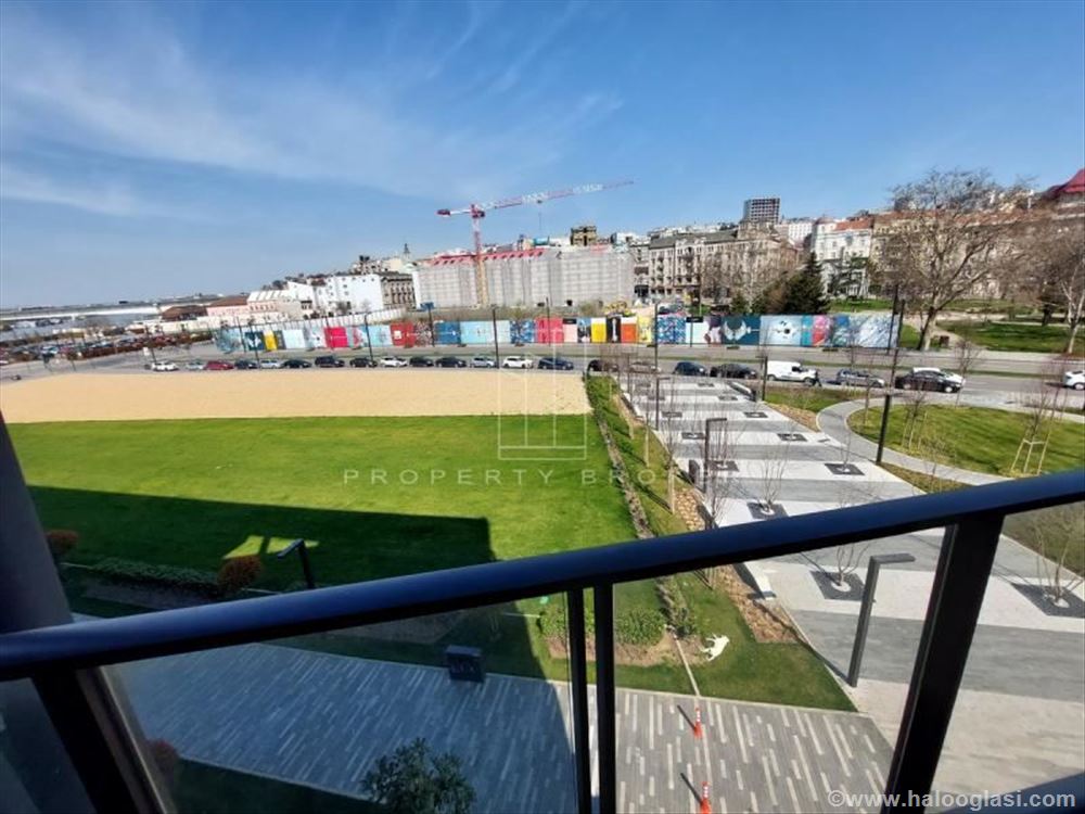 BW Magnolia, odmah useljiv, sa garažnim mestom ID# | Halo Oglasi