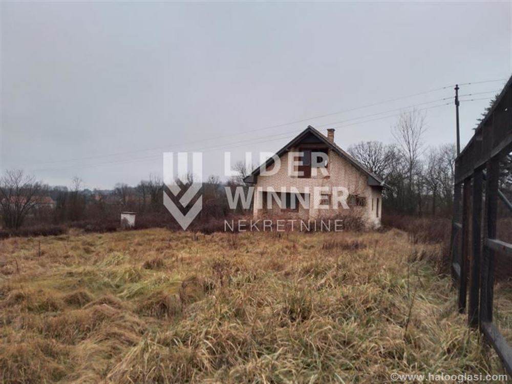 Vikendica, Stepojevac ID#122758 | Halo Oglasi