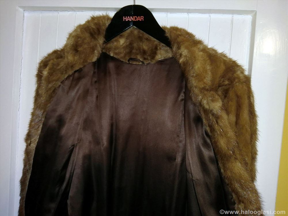 BUNDA OD NERCA DUGA VELICINA 42 | Halo Oglasi