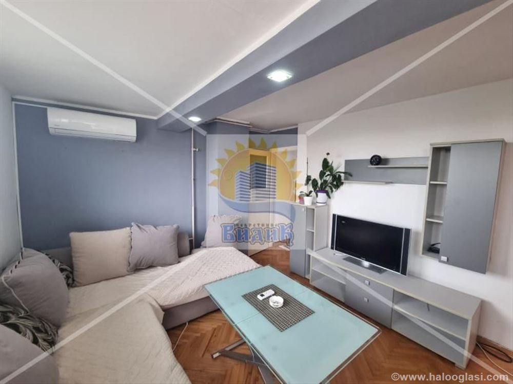 Palilula Karaburma ID#1325 | Halo Oglasi