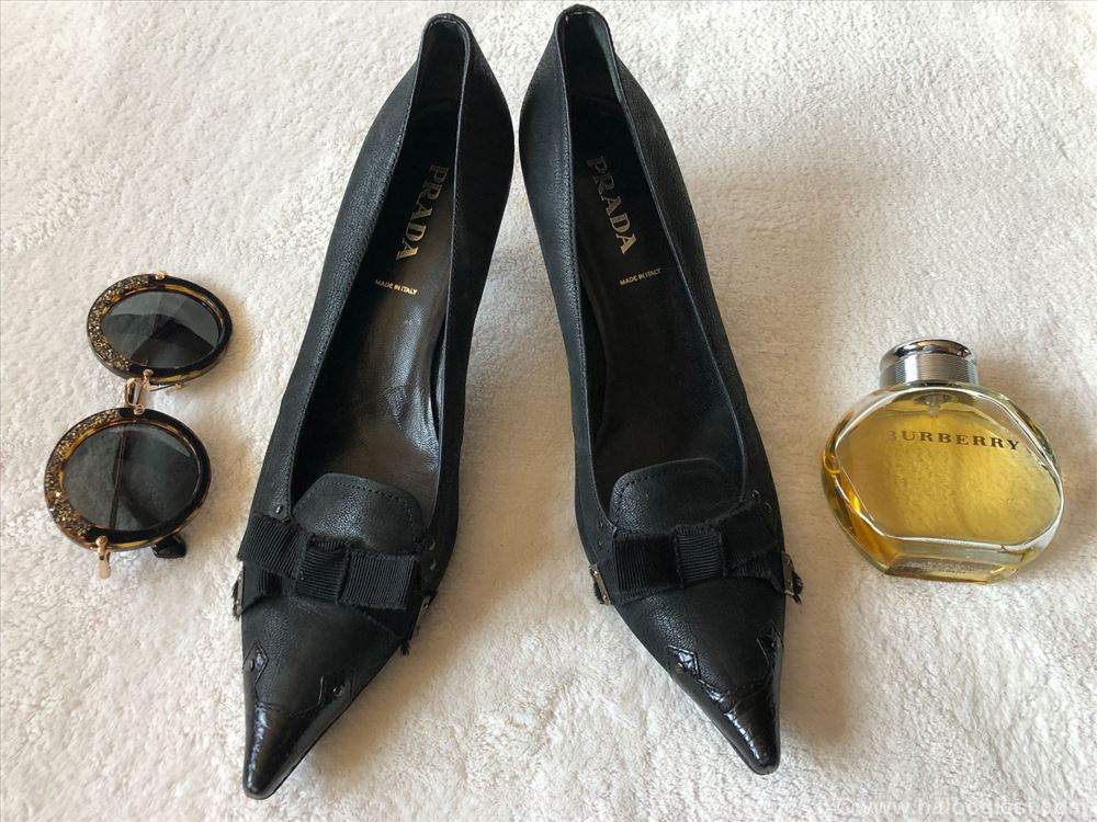 Prada original elegantne cipele 38.5 kao nove | Halo Oglasi