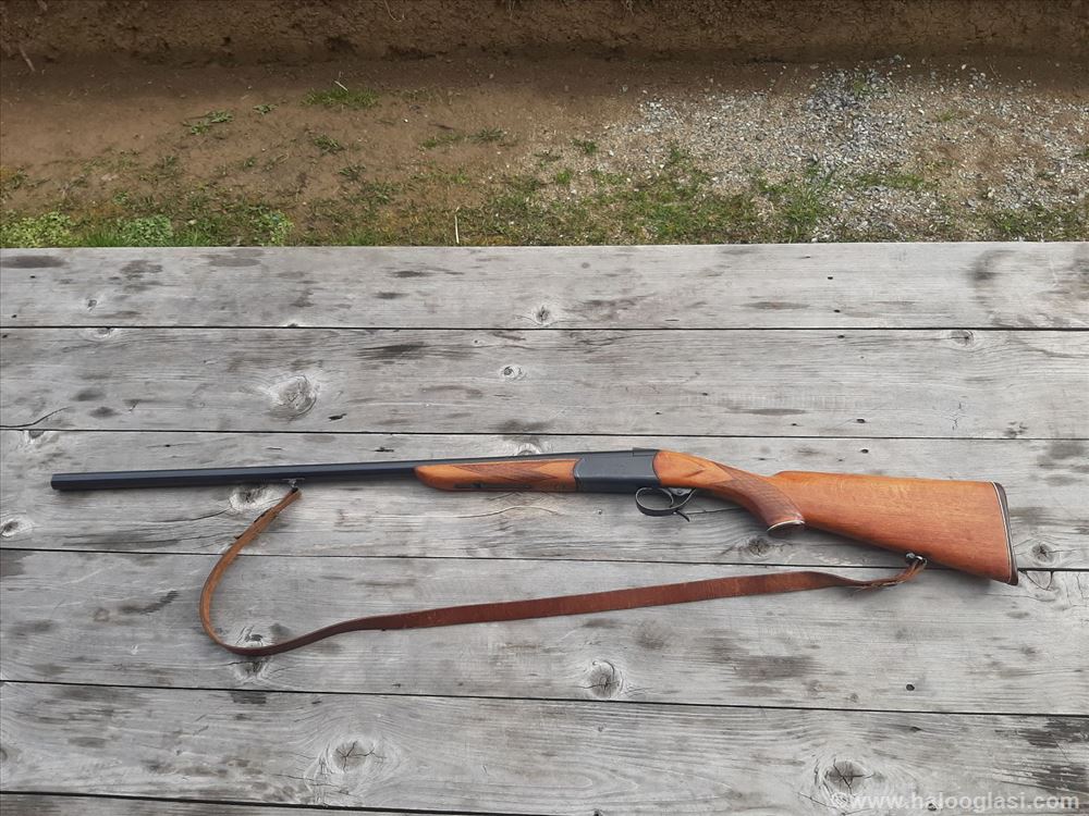 Lovačka puška IŽ 18 kalibar 16 | Halo Oglasi