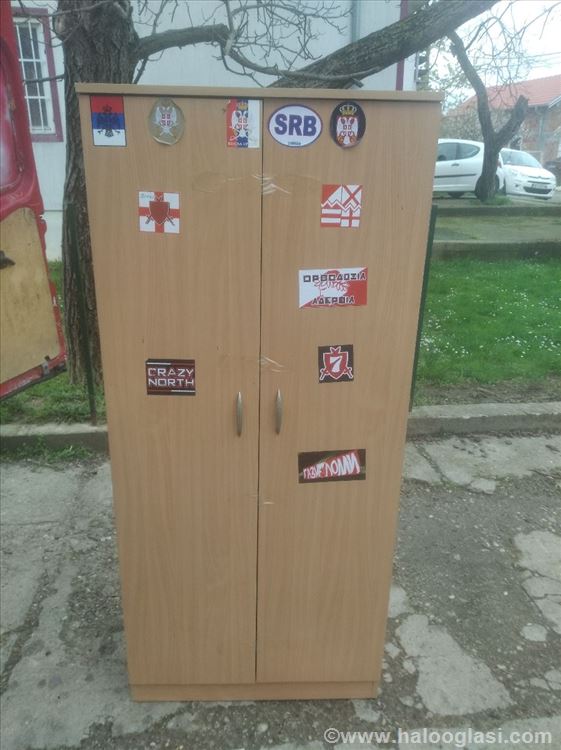 Prodajem ormar u dobrom stanju | Halo Oglasi