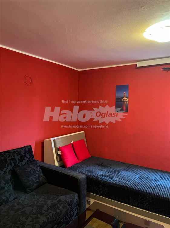 2.0 stan, renoviran, Vojvode Micka Krstica | Halo Oglasi