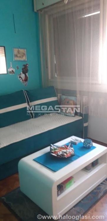 Blok 37, II/IV, 2.5s | Halo Oglasi