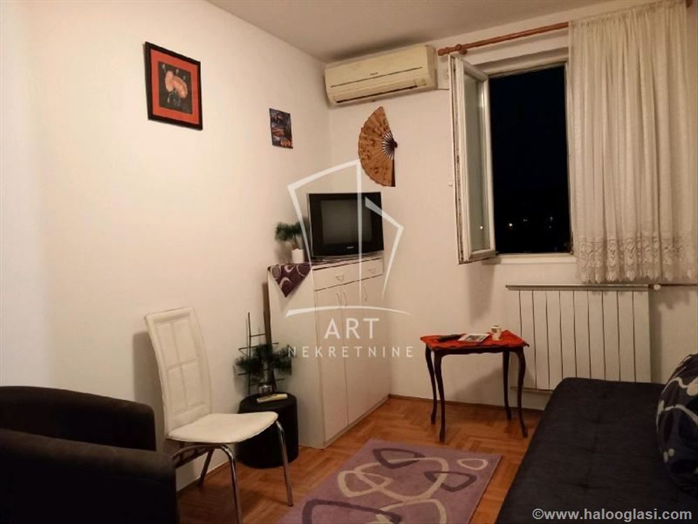 Zemun, Novi grad, 35m2 ID#5156 | Halo Oglasi