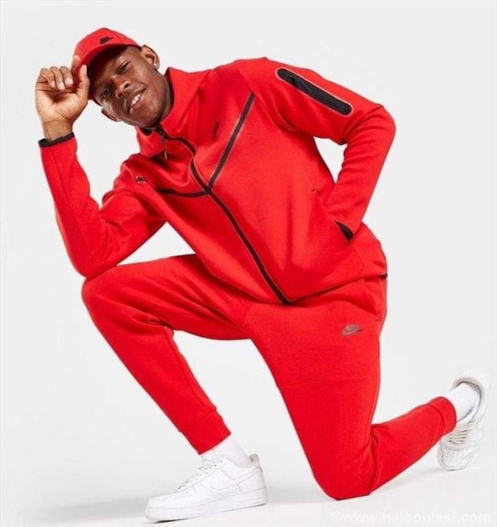 Nike Tech Fleece | Halo Oglasi