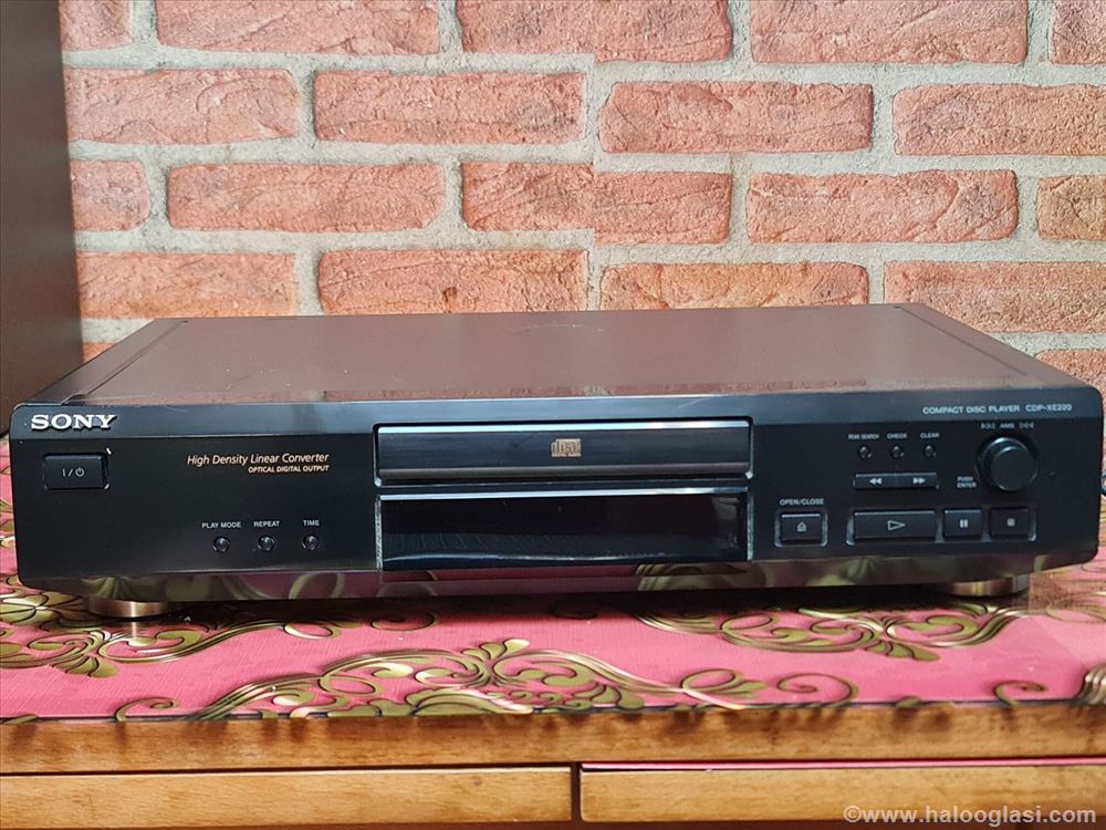 Sony CD Plejer CDP-XE220 | Halo Oglasi