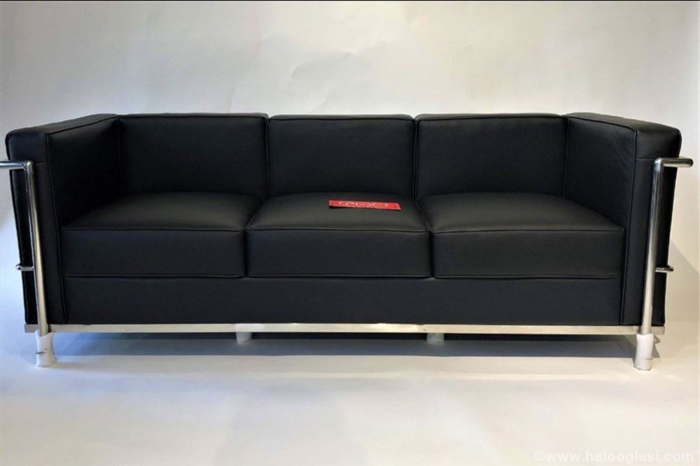 Klub Trosed 'Le Korbizije' (EMU) | Halo Oglasi