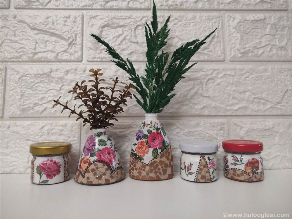 Dekorativne male teglice i vaznice | Halo Oglasi