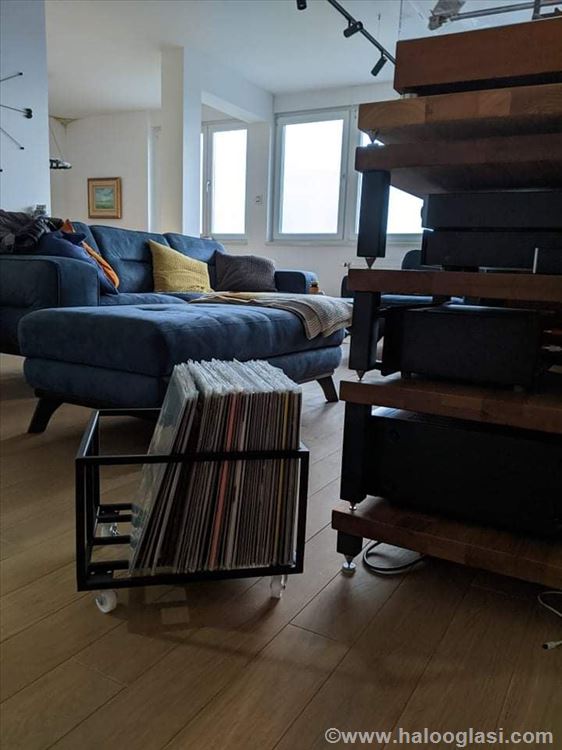 Stalak za ploče sa točkićima | Halo Oglasi