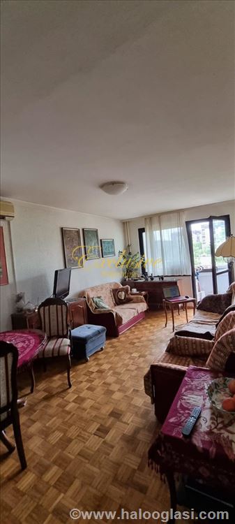 Blok 71 ID#1189 | Halo Oglasi