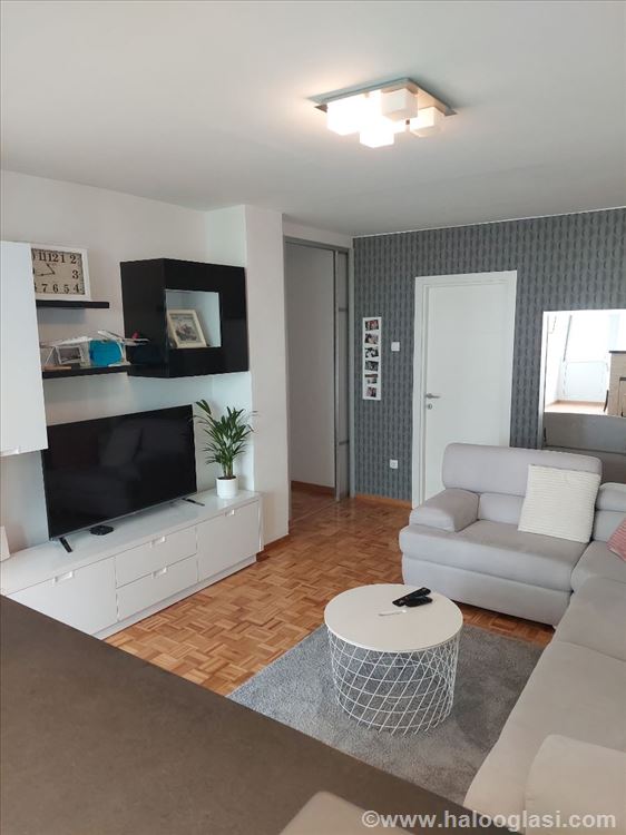 Blok 62 ; Jurija Gagarina | Halo Oglasi