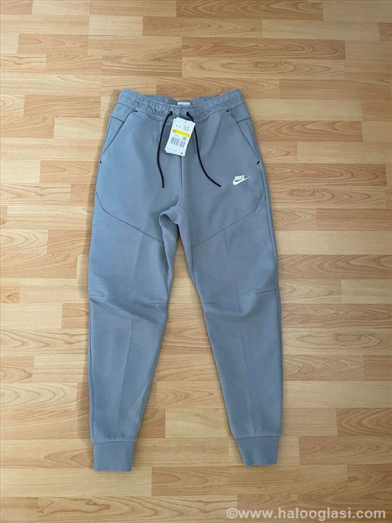 Nike tech fleece S NOVO | Halo Oglasi