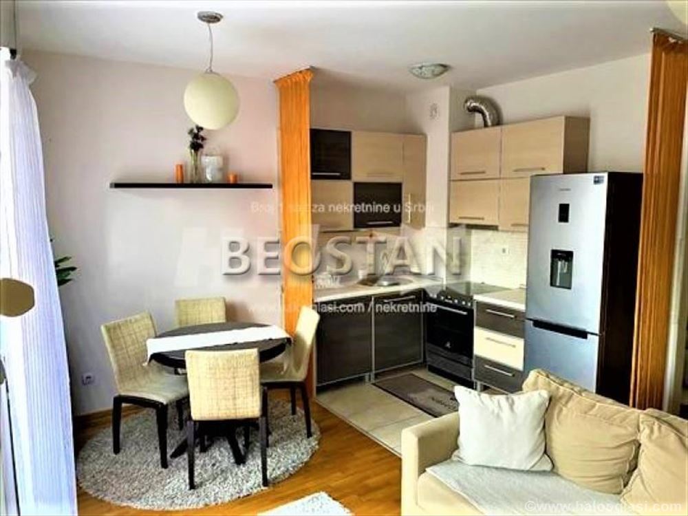 Novi Beograd - Blok 63 Tc Piramida ID#52537 | Halo Oglasi