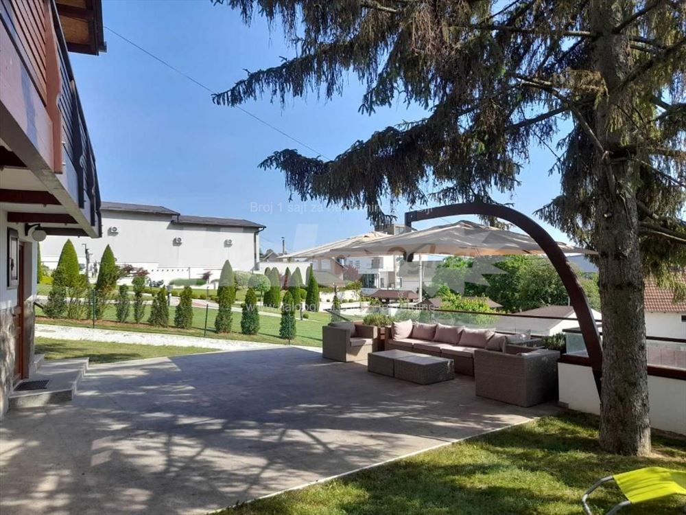 Novo u ponudi | Halo Oglasi