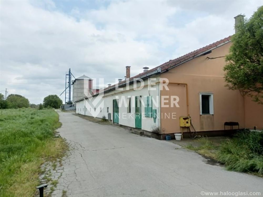 Plac Surčin ID#123739 | Halo Oglasi