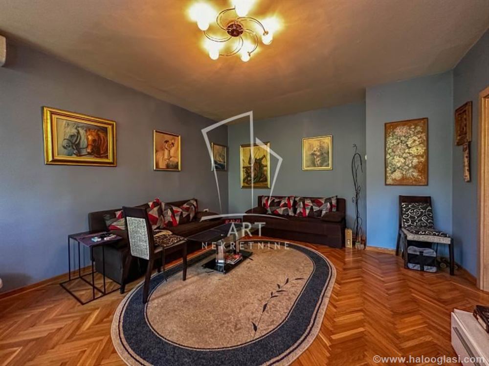 Lion, renoviran, odlična lokacija ID#5392 | Halo Oglasi