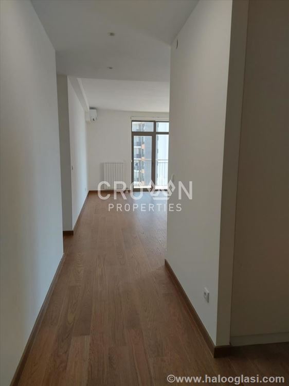 Fantastičan 3.0, BW ID#1494 | Halo Oglasi