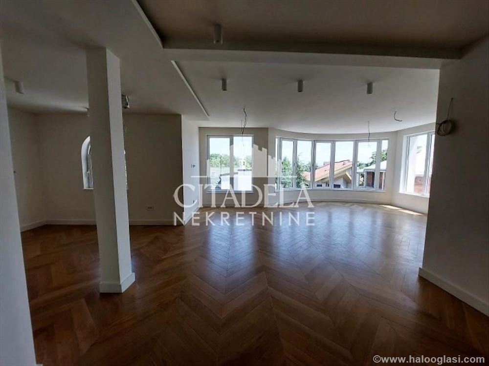 Golf - Tuniska ID#1448 | Halo Oglasi