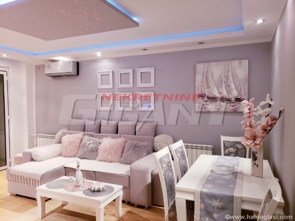 Stari Merkator-Bul.M.pupina, 44m2 | Halo Oglasi